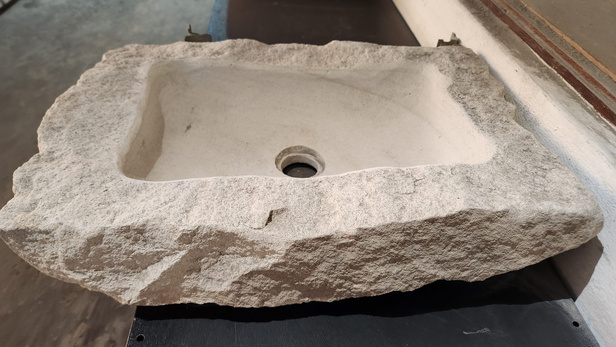 Natural sandstone single basin - Persiantile